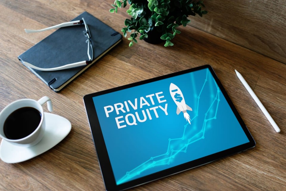 Private Equity Support - Venture10